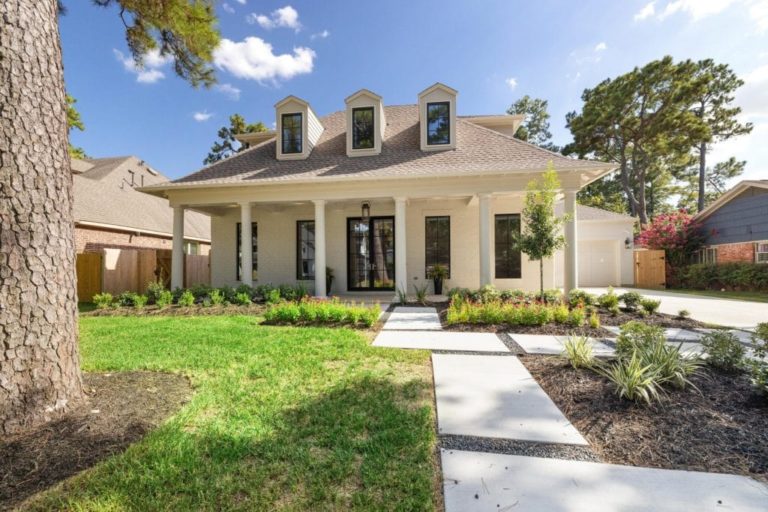 What is Acadian Southern Style? - Gryphon Builders