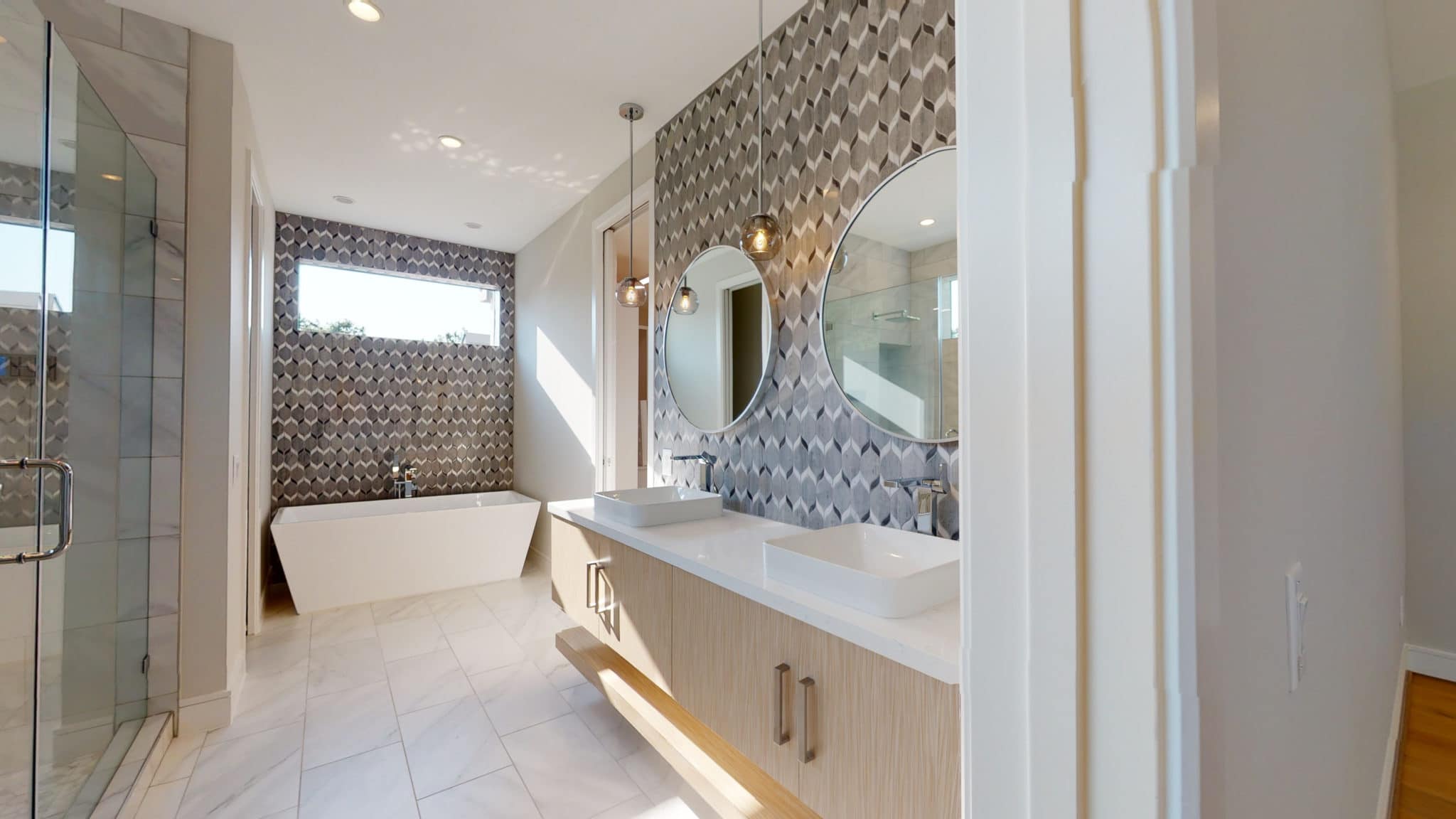 2021 New Contemporary Home - Photo Gallery - Gryphon Builders